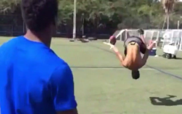 WATCH: Texans first-rounder makes insane, one-handed backflip catch ...