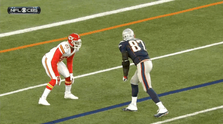Broncos' LB claims it's hard to cover Gronk 'because he pushes off ...