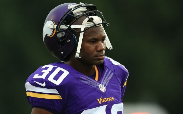 The secret to a 37-year-old NFL player's success? Drinking red wine ...