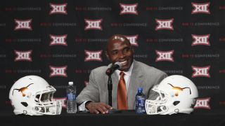 How Charlie Strong is changing Texas' defense