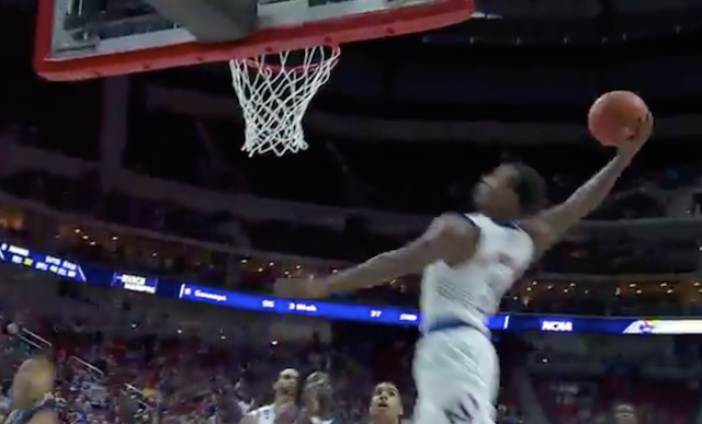 WATCH: Selden just did ANOTHER dunk his Uncle Anthony would love ...