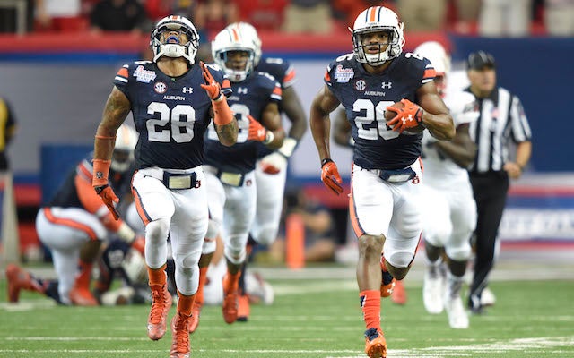 WATCH: Auburn's Justin Garrett returns fumble 82 yards for touchdown ...