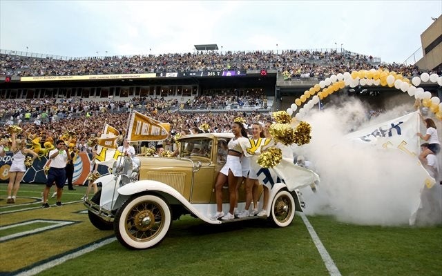 What you might have missed from college football kickoff Thursday ...