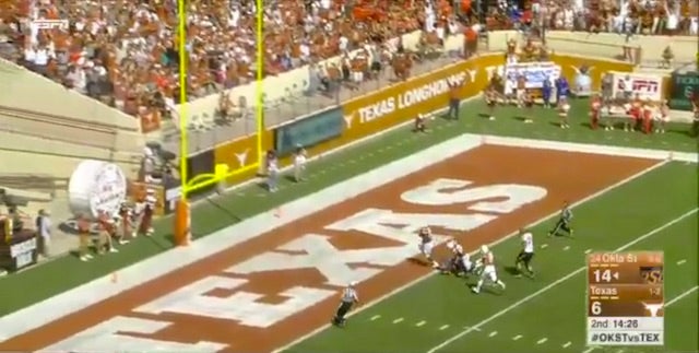 Texas DL Hassan Ridgeway scored a tremendous Fat Guy Touchdown ...