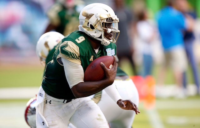 USF breaks out halfback pass for a beautiful TD in Miami Beach Bowl ...