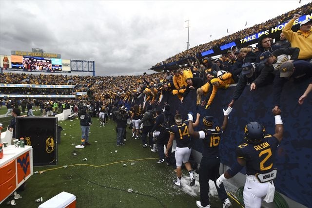 VIDEO: Police fire apparent tear gas in Morgantown - CBSSports.com