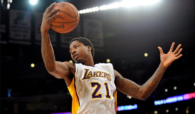 Report: Blazers agree to three-year, $20 million deal with Ed Davis ...