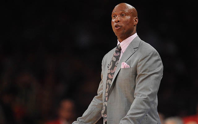 Five reasons Lakers should really be questioning Byron Scott's approach ...