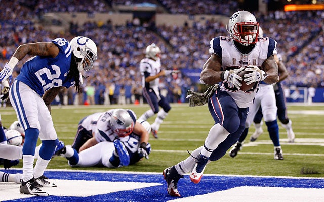 Six from Sunday: Backups Ryan Mallett, Jonas Gray lead teams to wins ...