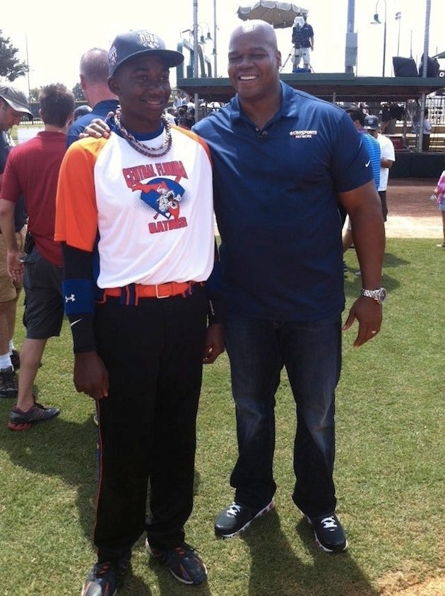 Photo: Frank Thomas meets the next Big Hurt - CBSSports.com