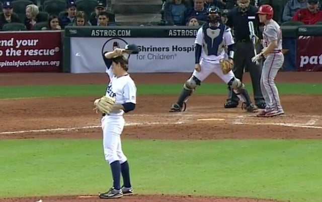 LOOK: This may be one of the sneakier moves you've ever seen ...