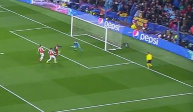 WATCH: Arsenal goalkeeper makes world-class save to deny Lionel Messi ...