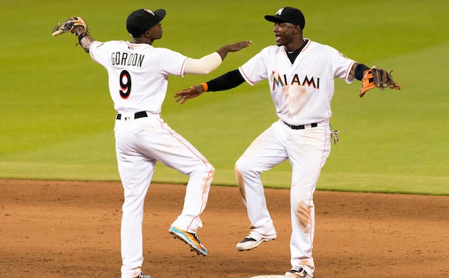 LOOK: Dee Gordon got a sweet medallion for winning the batting title ...