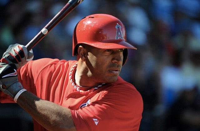 Vernon Wells is now officially a Yankee - CBSSports.com