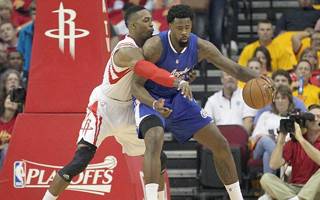 Knicks reportedly offering DeAndre Jordan second option on offense ...