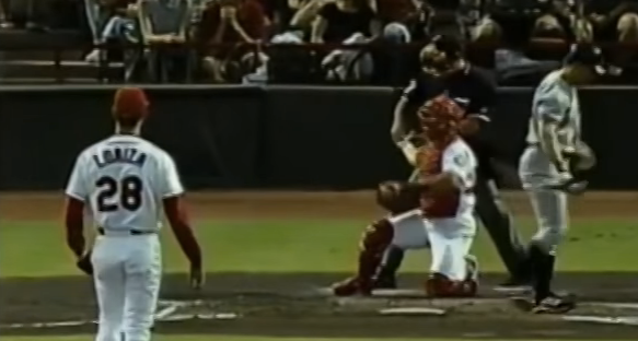 Let's estimate how many times Ivan Rodriguez squatted in his career ...