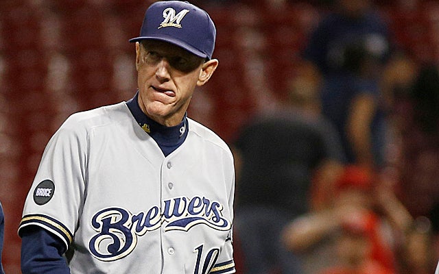 Brewers retain manager Ron Roenicke, fire hitting coach - CBSSports.com