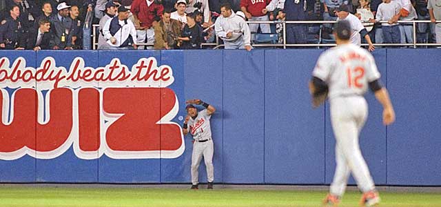 Jeffrey Maier glove going up for auction - CBSSports.com