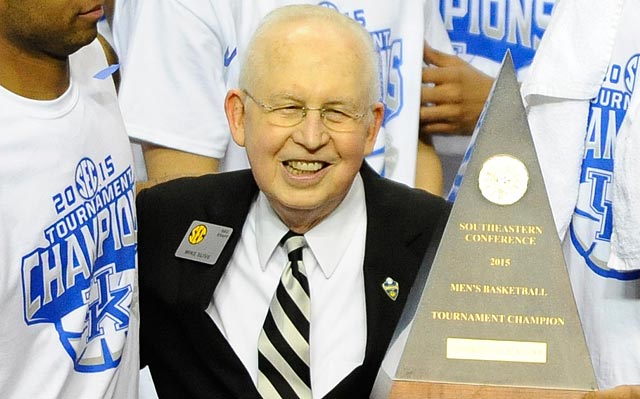 SEC's Mike Slive still in charge and feisty after fighting cancer ...