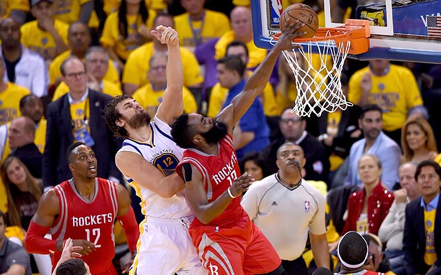 WATCH: James Harden drives and dunks in traffic - CBSSports.com