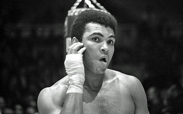 Muhammad Ali reminds Mayweather, Foreman who's the greatest - CBSSports.com